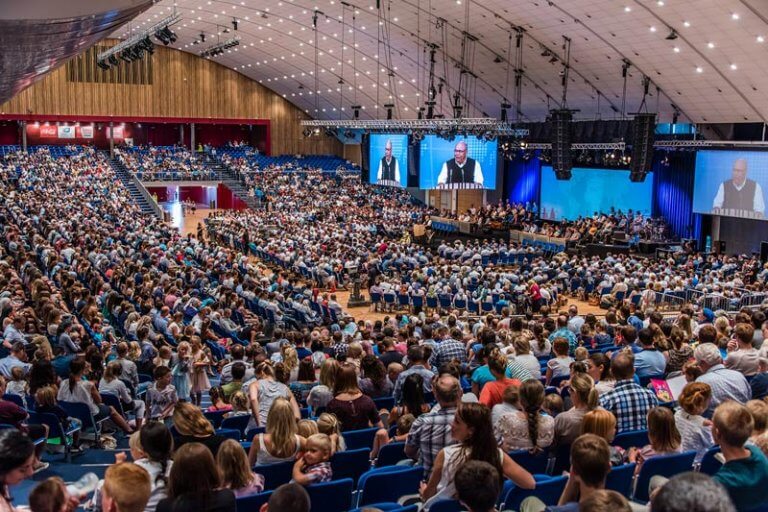 DCG und Brunstad Christian Church - Internationale Gemeinde